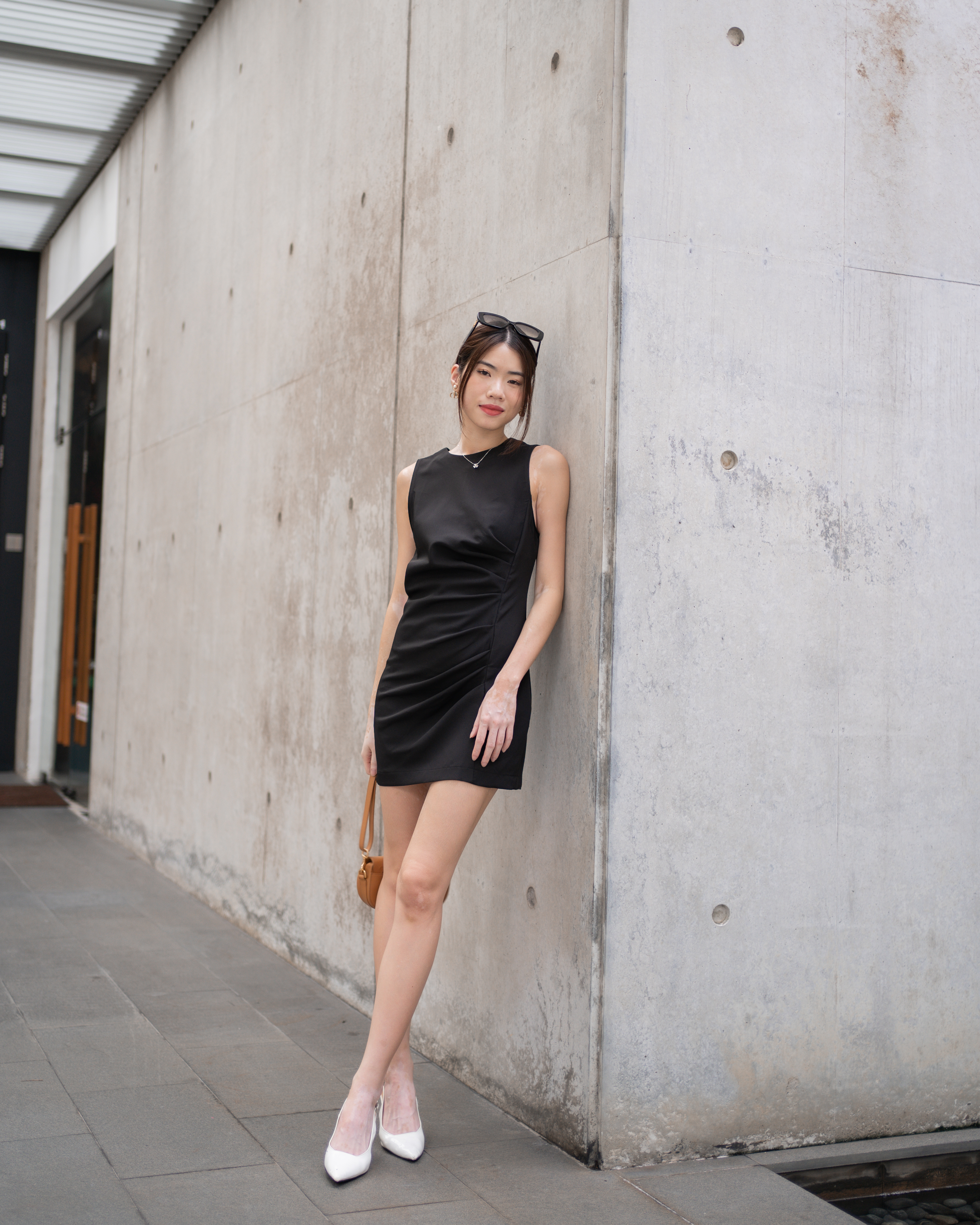 Power Driven Drapes Ruched Sheath Dress Black | lechicsg